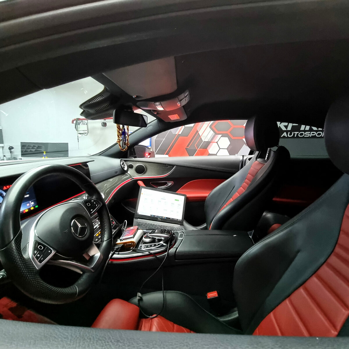 Mercedes-Benz E220D (W213 coupe) - PORFIRIS AUTOSPORT