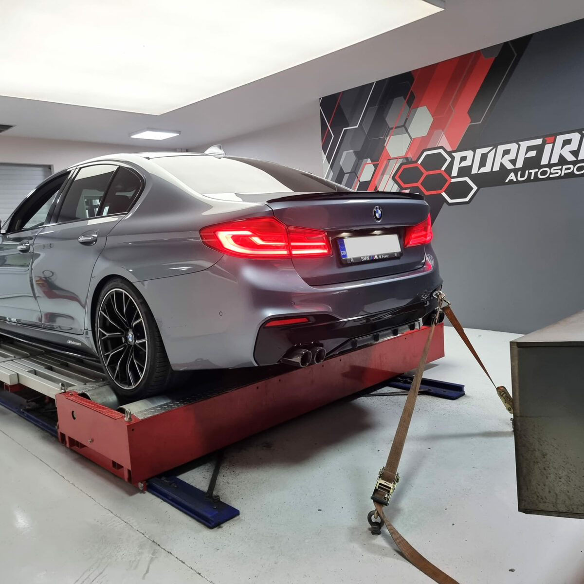 BMW 520D G30 - PORFIRIS
